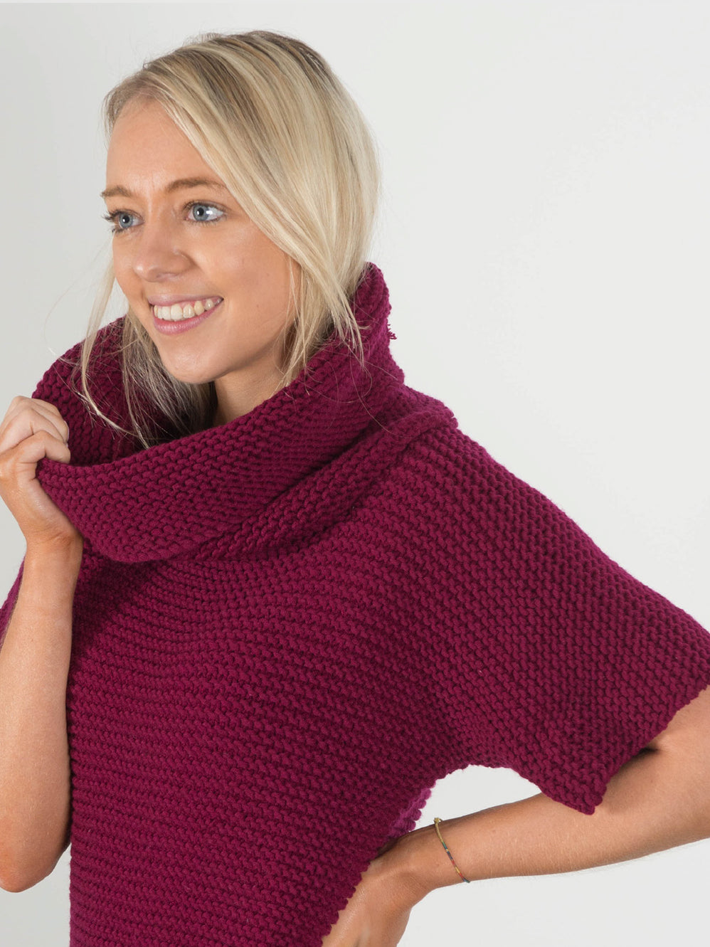 FREE Knitting Pattern Download - Abbraccio Easy Top – Woolworx