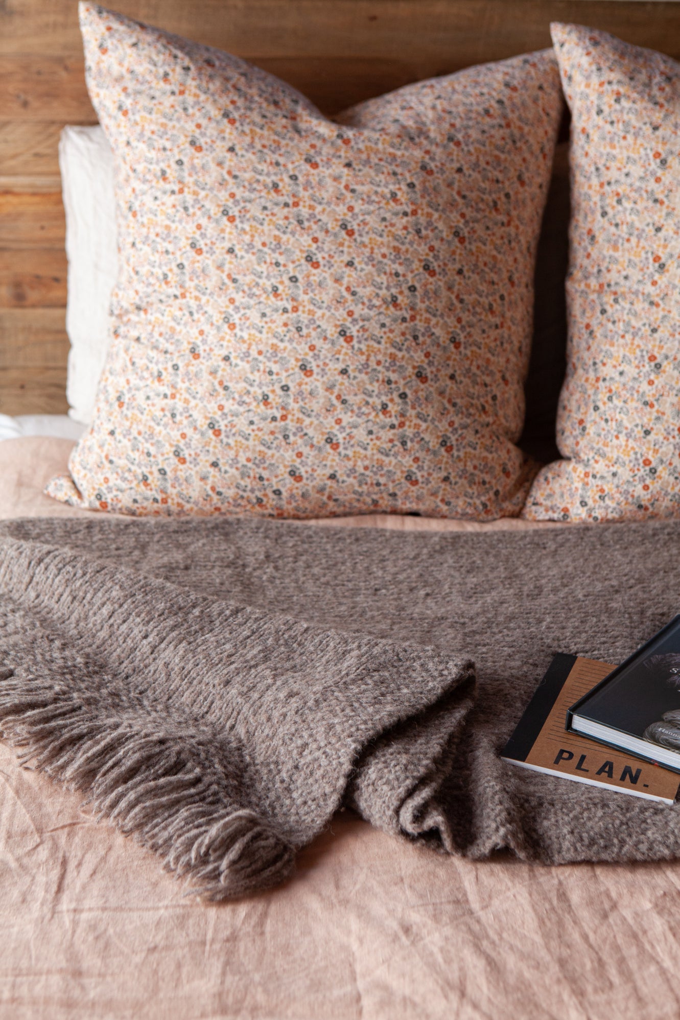 FREE Knitting Pattern Download - Laja Throw – Woolworx